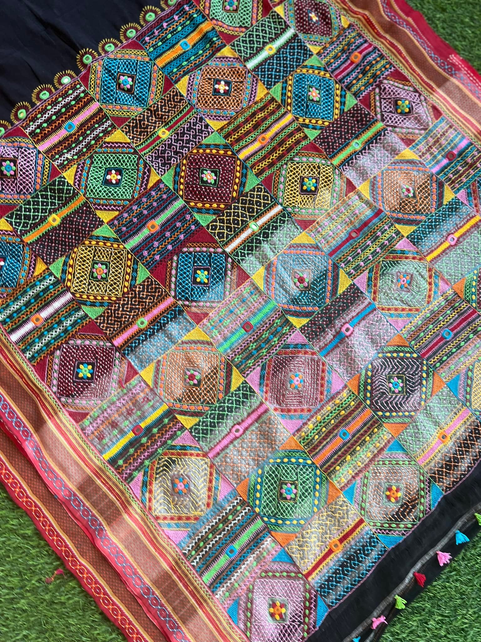 Sooji Daarada Mane | Lambani sarees Online | Handcrafted